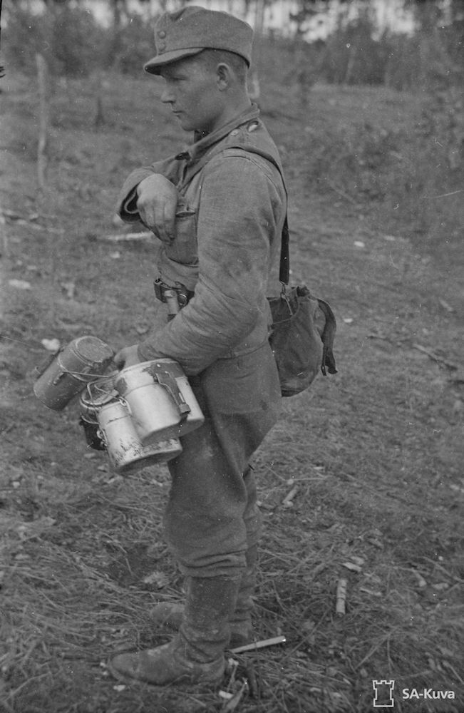 FINNISH ARMY 1918 - 1945: ISSUED KIT OF INFANTRY SOLDIER